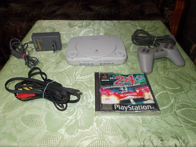 Sony PlayStation 1 - model SCPH-102