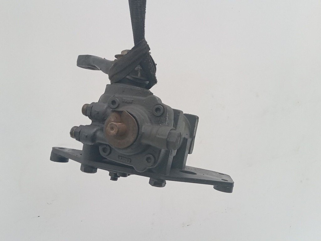 49210F3904 upravljački stub za Nissan CABSTAR (F22, H40) | 82 - 93 kamiona