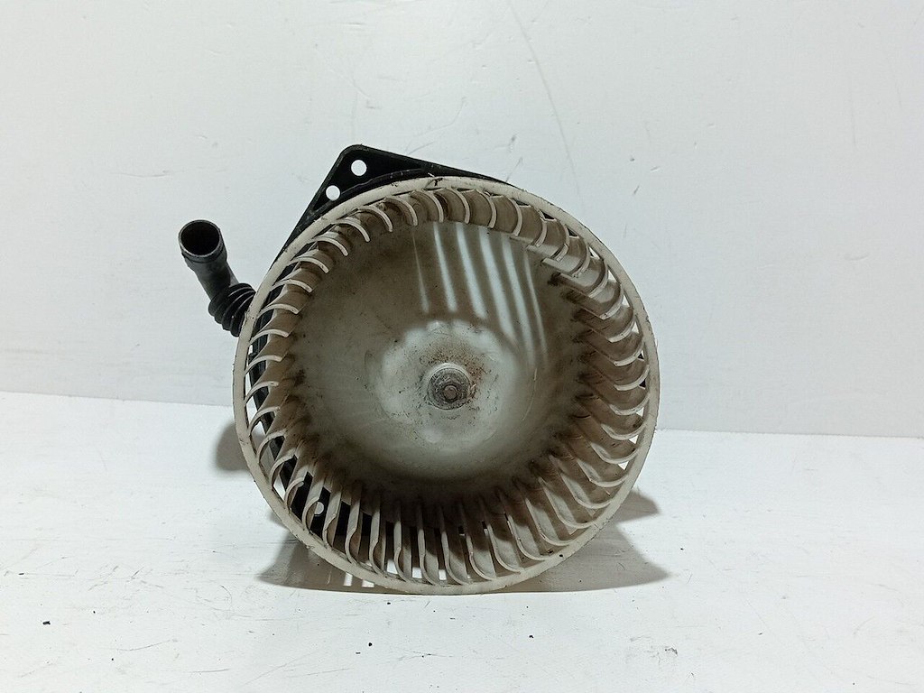 241766500 ventilator grejanja za Nissan automobila