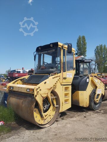 Valjak sa jednim bubnjem
Bomag