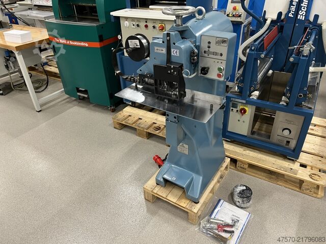 Industrijska šivaća mašina
Introma ZD-2 SR Wire Stitcher