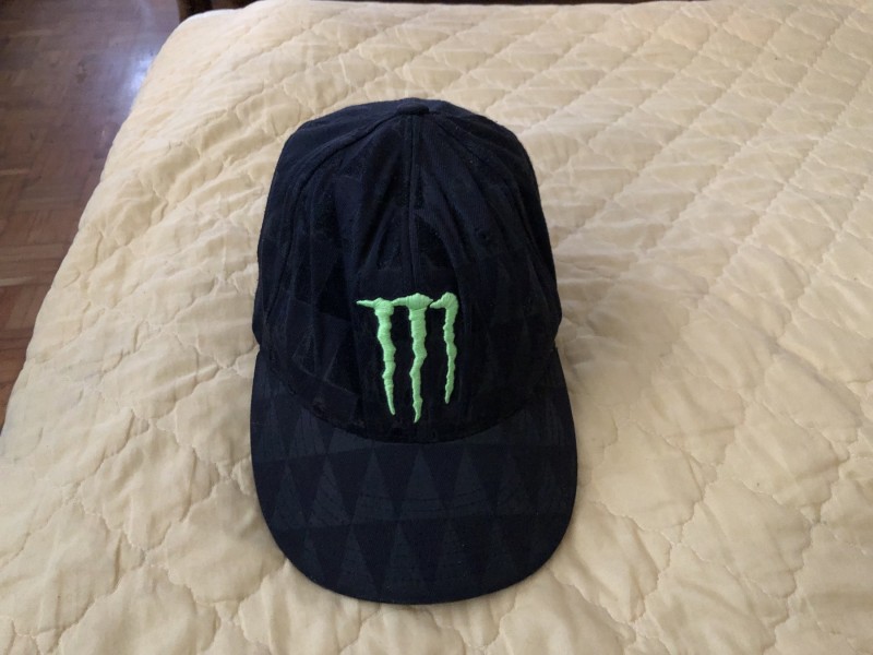 Monster kacket
