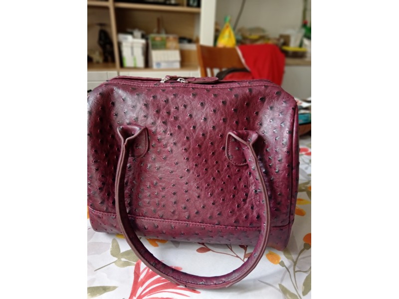 Bordo tufnasta torba