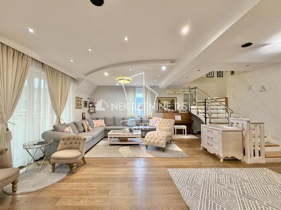 Izuzetna prilika, luksuzan duplex, retko na tržištu ID#13709