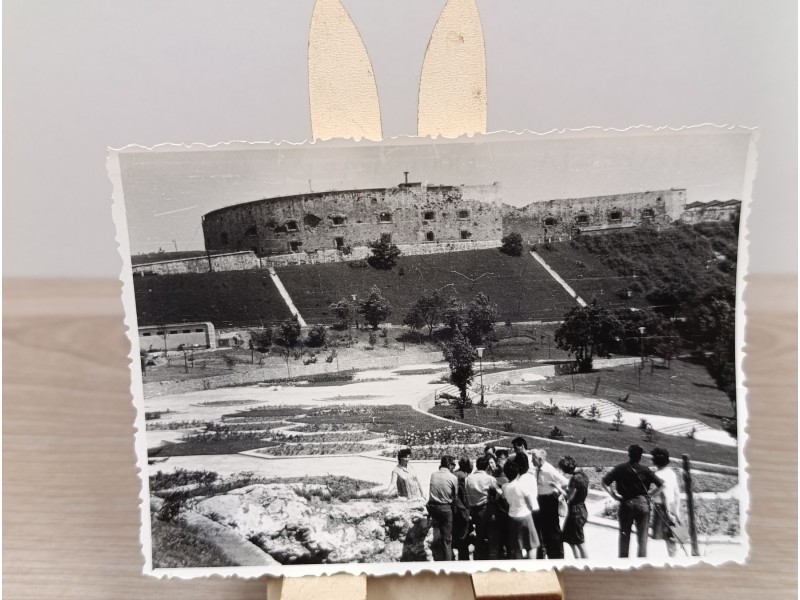 Vintage fotografija grupa ljudi Budimpešta
