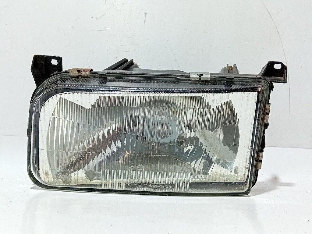 441-1109 far za Volkswagen PASSAT (A32, A33) | 11 automobila