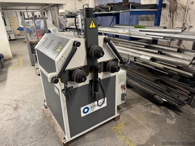 Mašina za obaranje profila Amob MAH 40/3 CNC
AMOB MAH 40/3 CNC