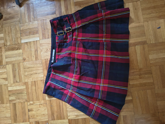 Tommy Hilfiger suknja
