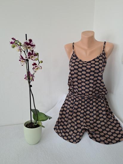 H&M viskozni cvetni kombinezon vel 38