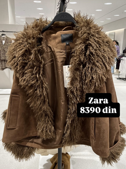 Zara viralna jakna nova L/M