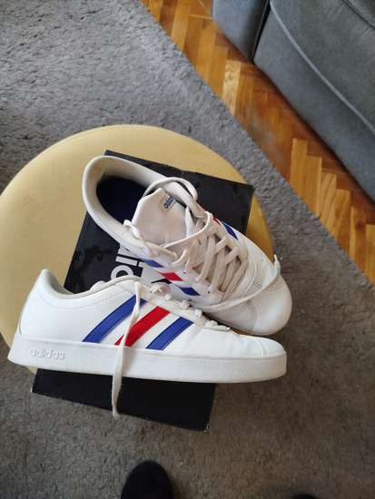 ADIDAS patike