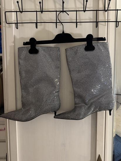 Nove Zara glitter čizme