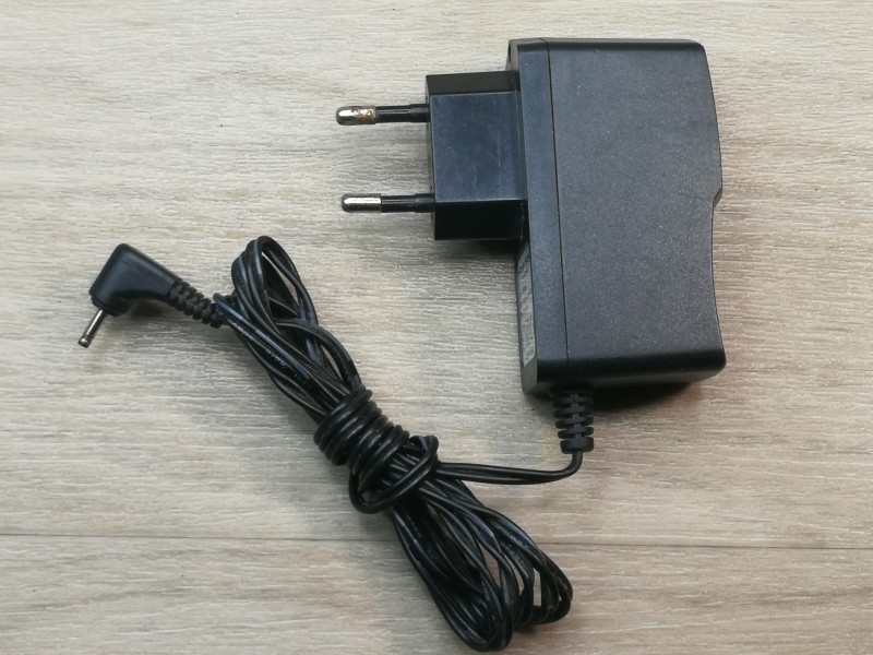 Punjac HP0520D1 5V --- 2A