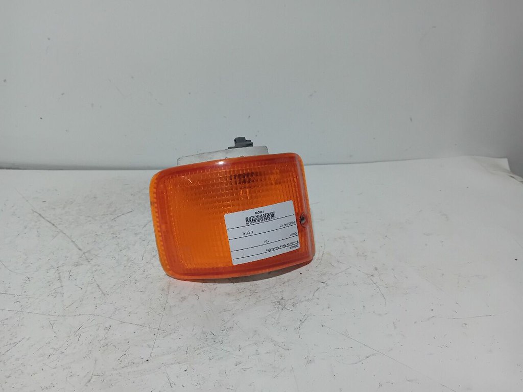100513,12V žmigavac za Toyota kamiona