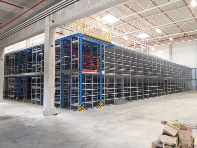 2.500 м² платформа за одлагање Сцхафер Р3000 2-3 ул
2.500 m² Lagerbühne Schäfer R3000 2-3 st CAD Planung und Montage