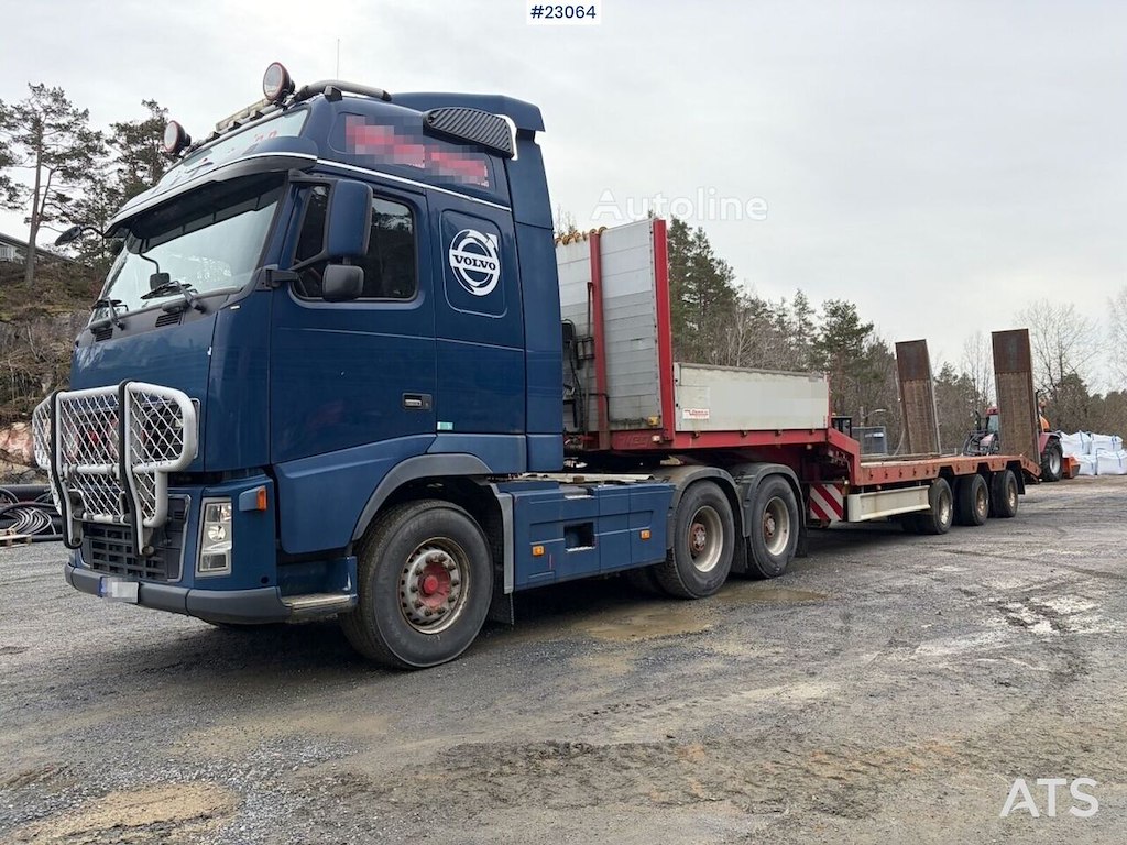 Volvo FH16 540 tegljač + poluprikolica sa niskom platformom