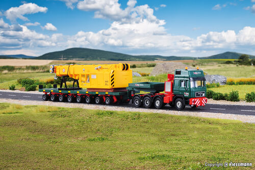 NEW! Kibri 13600 Mercedes-Benz Titan z naczepą i dźwigiem kolejowym