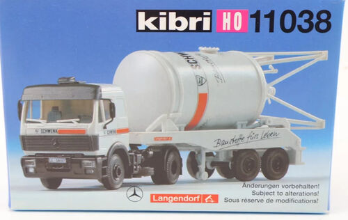 NEW! Kibri 11038 Mercedes Benz 2-axle with 2-axle Semi-Trailer with Self-UnLoading Silo