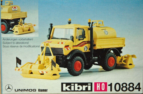 NEW! Kibri 10884 Unimog with Road Cleaning Equipment