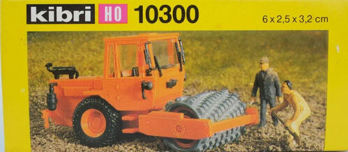 NEW! Kibri 10300 Ugniatarka gruntu HAMM