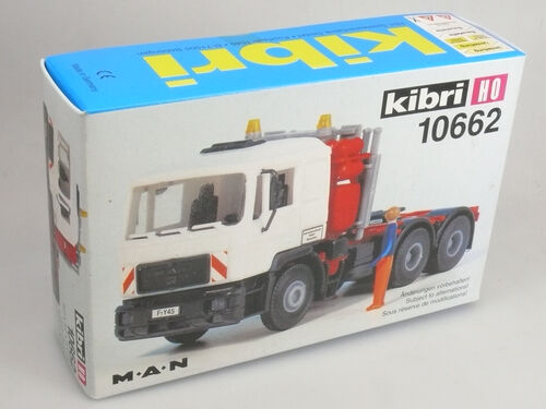 NEW! Kibri 10662 MAN 3/oś ciągnik siodłowy