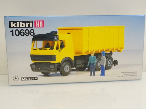 NEW! Kibri 10698 Mercedes-Benz 3/oś samozaładowczy z pojemnikiem na odpady o dużej pojemności