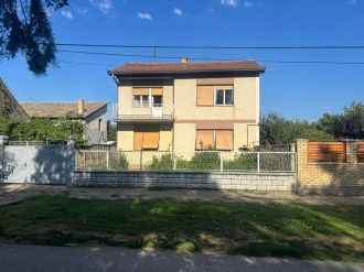 200m² 165.000€
Bački Petrovac, Narodne Revolucije
