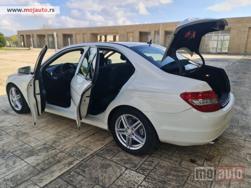 Mercedes C 220 BLUEEFFICIENCY