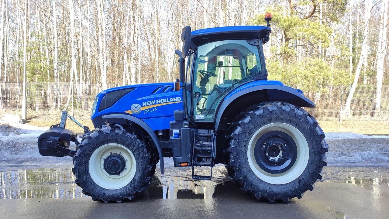 New Holland T7.165 traktor točkaš