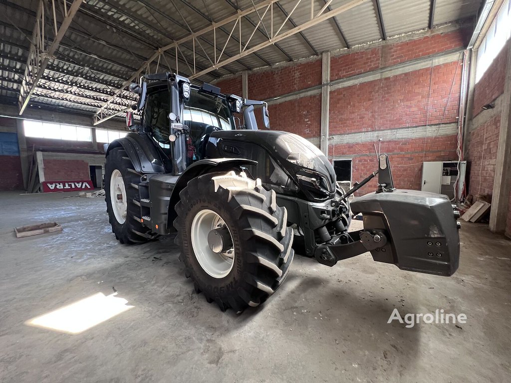 Valtra Q305 traktor točkaš