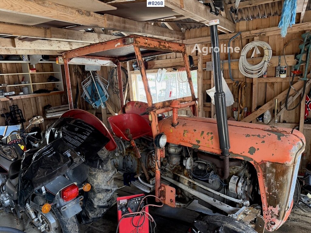 Massey Ferguson 35 traktor točkaš