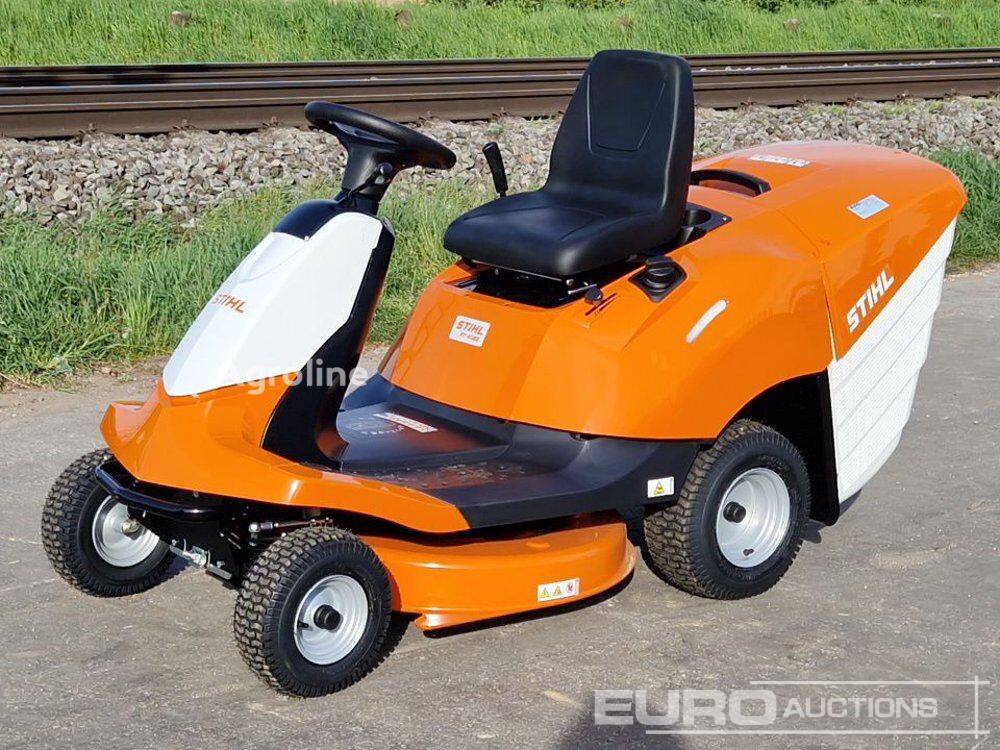 Prodaje se Stihl RT4082 traktor kosilica na aukciji