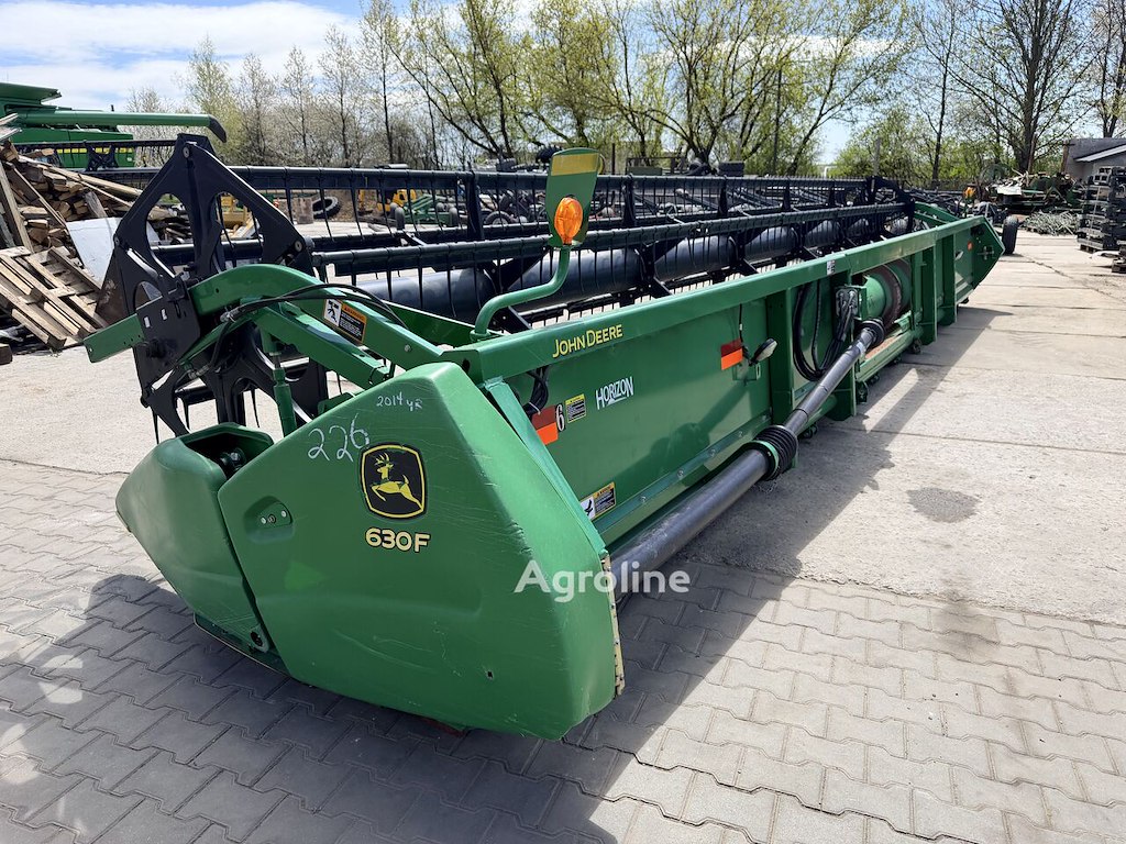 John Deere 630F adapter za žito