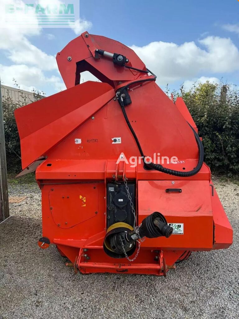 Kubota Kubota pailleuse bc1200 . kubota hvatač silaže