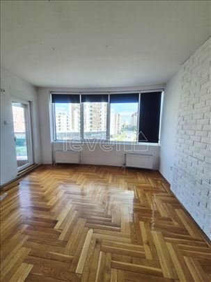 Stan,Novi Sad,Bulevar Patrijarha Pavla,kv: 89.00