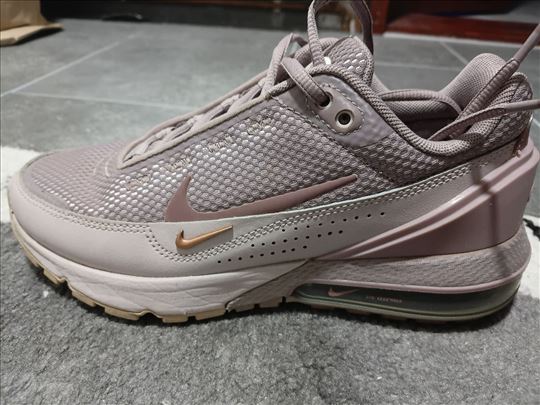 Niike Air Max 270