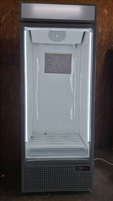 Rashladna vitrina 800 litara