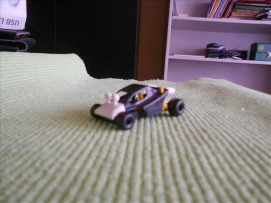 Kinder Ferero automobilčić iz 80ih