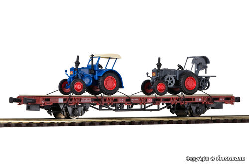 NEW! Kibri 26252 Model w gablotce - Wagon platforma z dwoma traktorami Lanz Bulldog