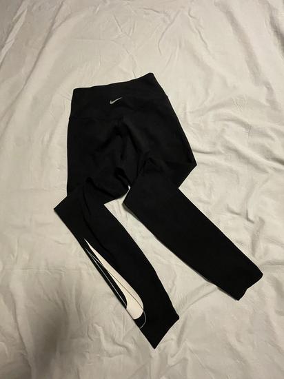 NOVO Nike original crne helanke