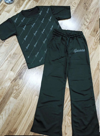Guess komplet