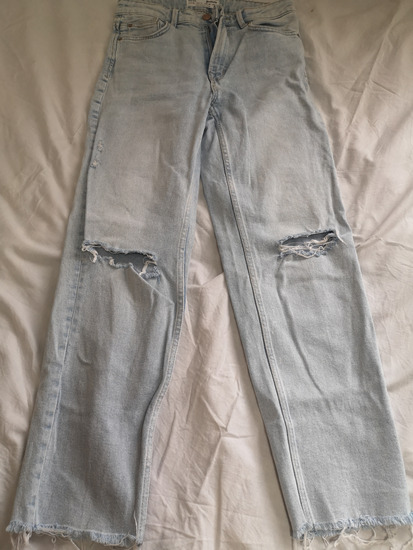 Bershka mom ripped jeans