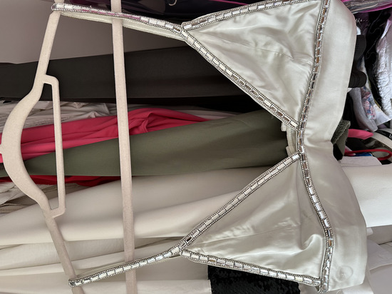 zara top sa cirkonima nenosen