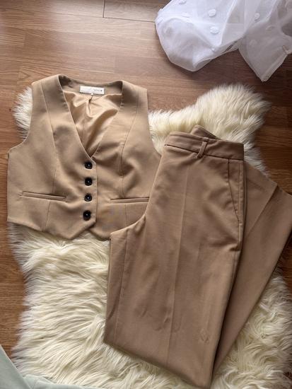 Zara komplet