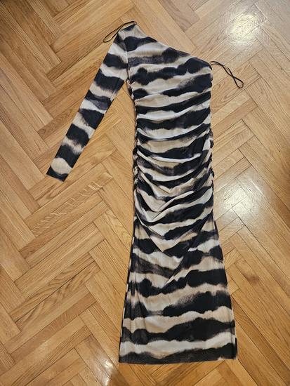 Zara nova haljina M