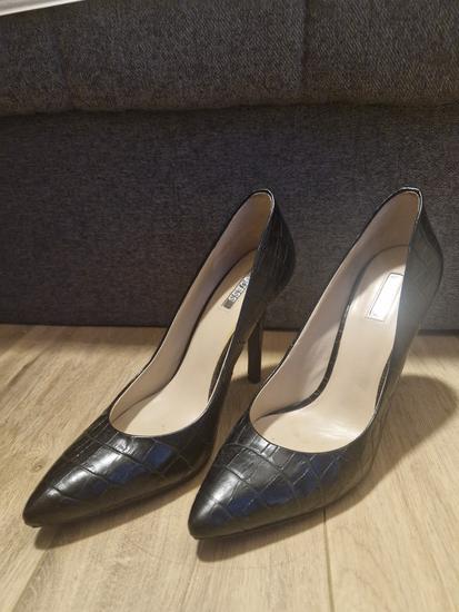 Guess stikle 10cm, 39
