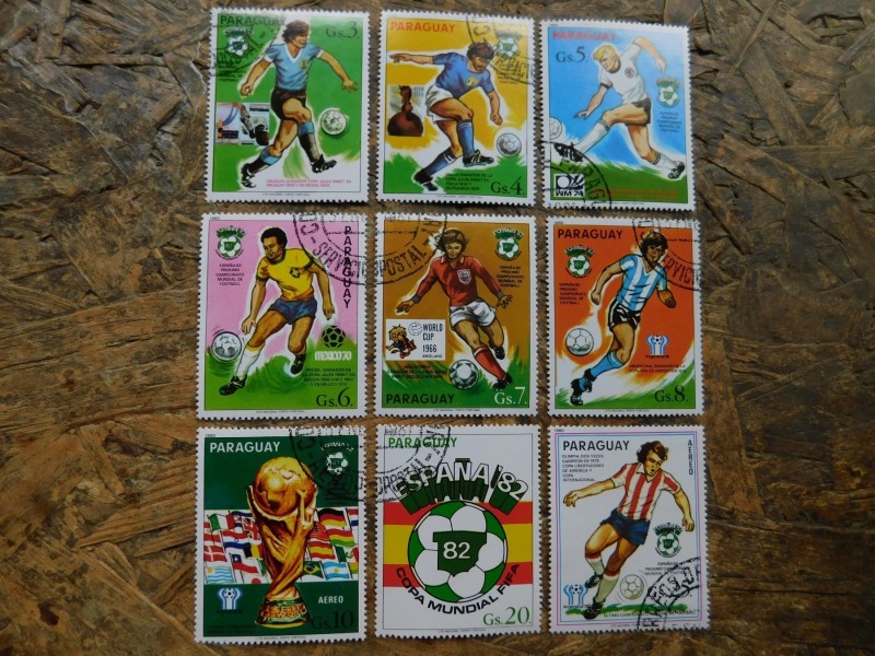 PARAGVAJ 1980 KOMPLET SERIJA