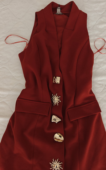 sale .River Island nova haljina