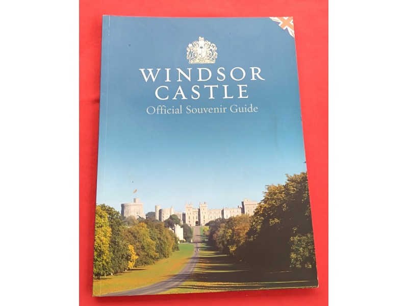 Windsor Castle Official Souvenir Guide