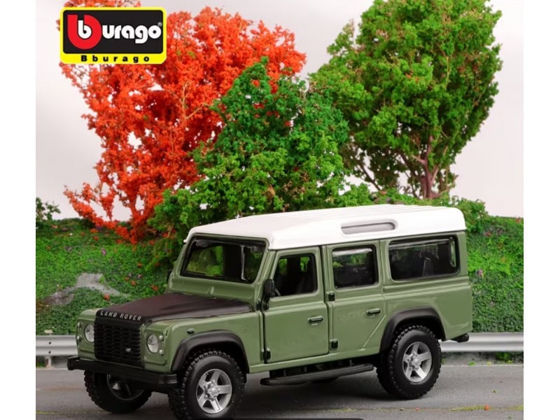 Land Rover Defender 110 Burago 1:32